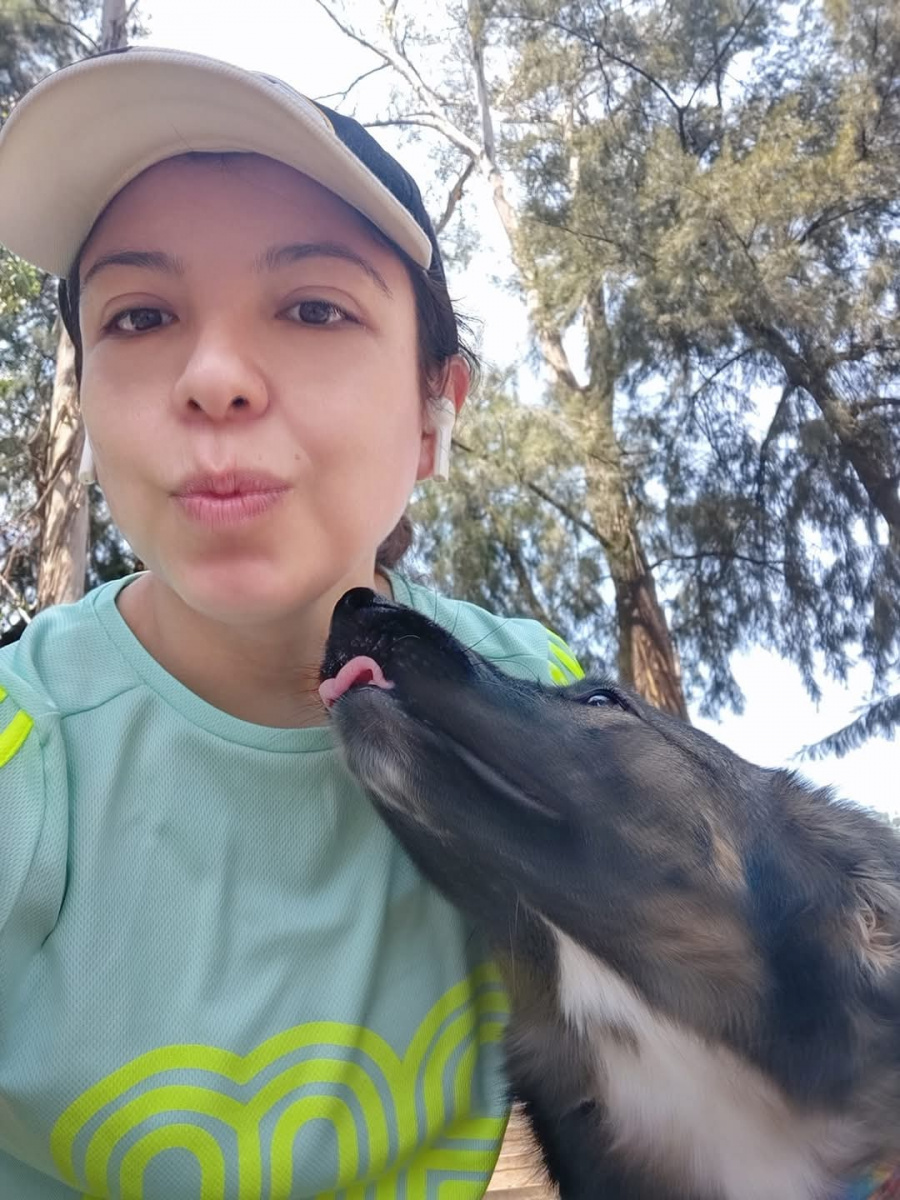 Angela Sofía G. paseos de perros en Coyoacán - PaseaPerros.com México